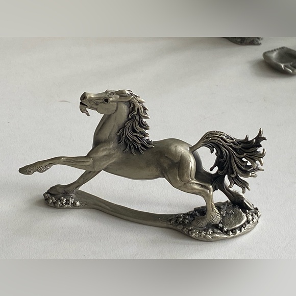Art | Vintage Hudson Pewter Stallion Sculpture 198 Marked 2111 Formerly ...